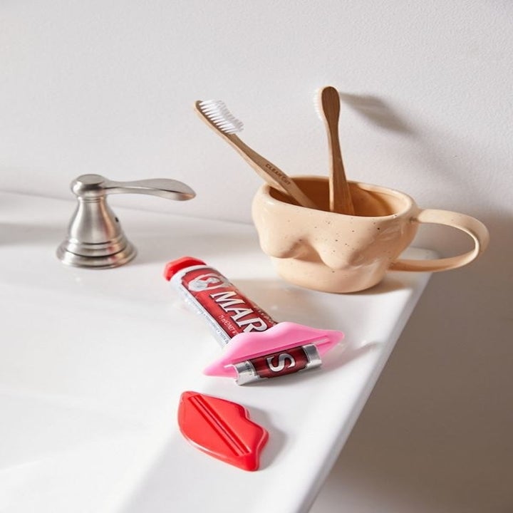 31 Cool And Useful Things You Can Get On Urban Outfitters Right Now