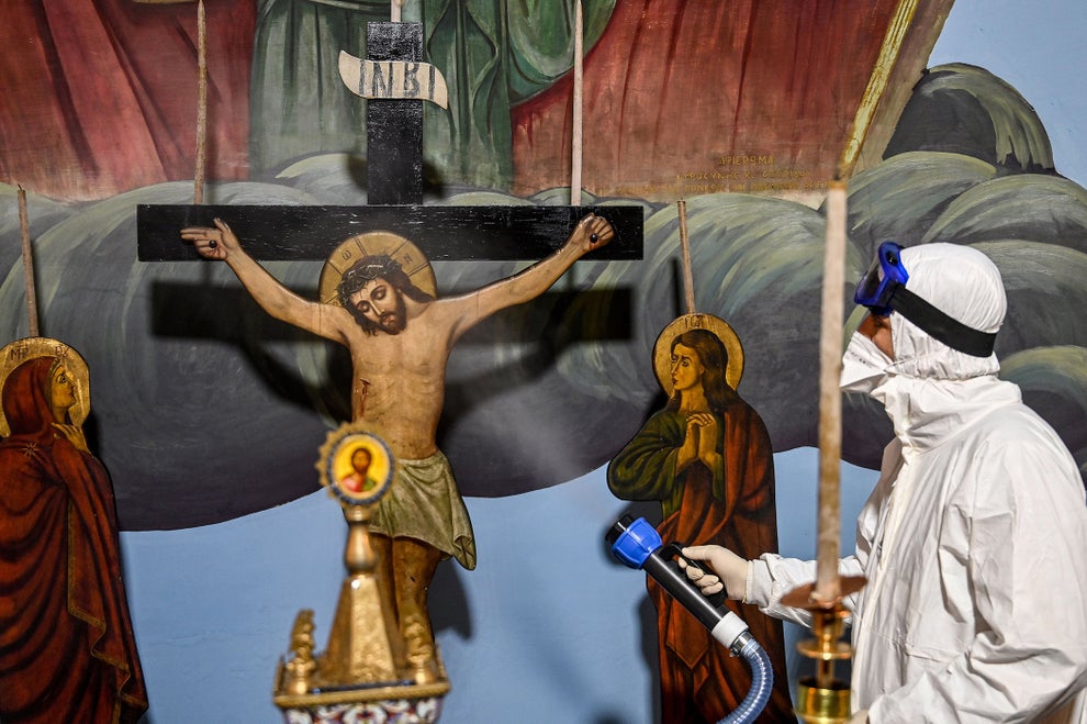 These Pictures Show How Worship Has Changed During The Coronavirus Pandemic