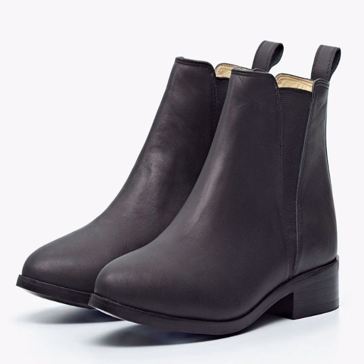 29 Comfortable And Cute Boots To Invest In This Fall