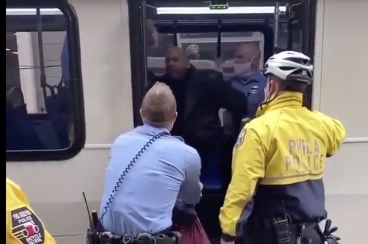 Coronavirus: Police Drag Man Off Philadelphia Bus Purportedly For Not ...