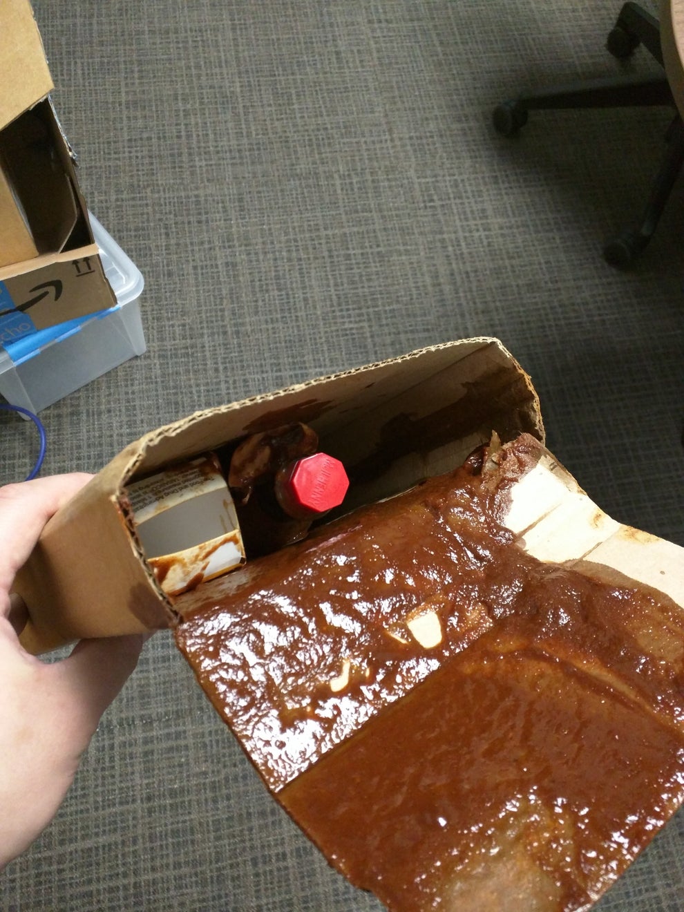 14 Package Delivery Fails That You Can Feel The Recipient's Pain On
