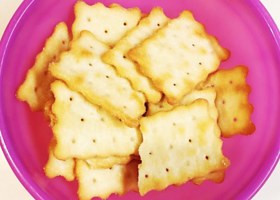 Pick Some Crackers And We'll Tell You What Type Of "Smart" You Are