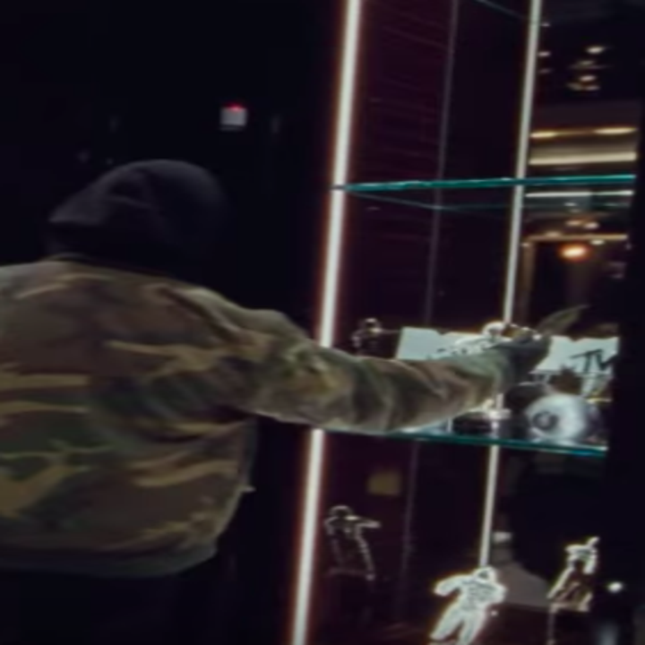 Drake Filmed A Music Video While In Quarantine And Here Are All The ...