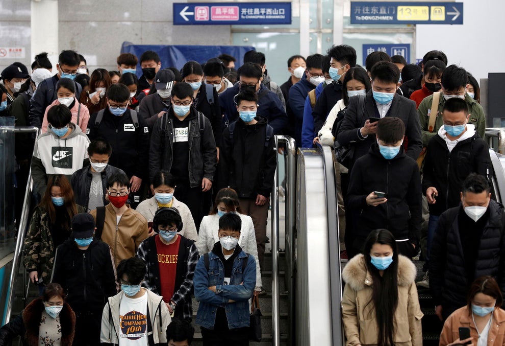 Thousands Of People Crowded Public Spaces After China's Quarantine Ended