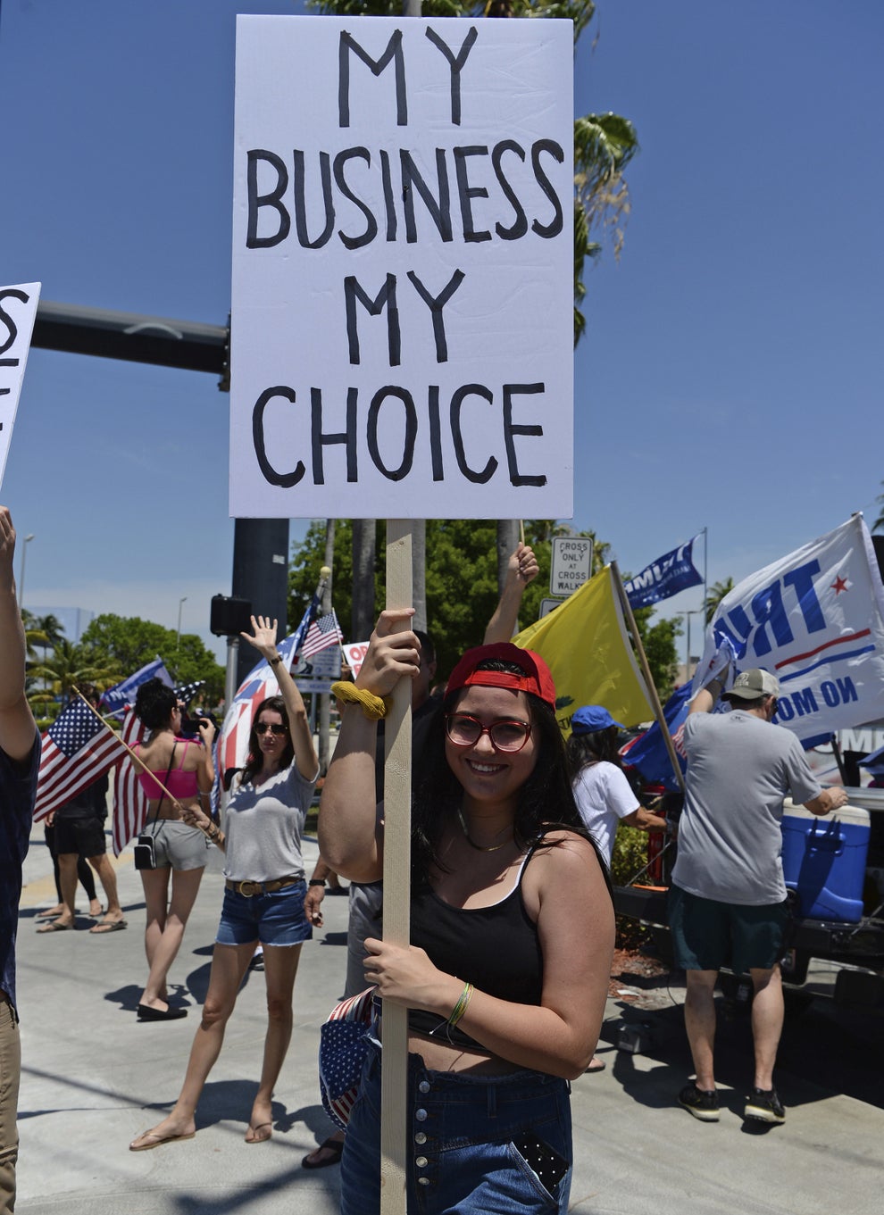 32 Pictures That Show What Florida Looks Like Now That It Has Reopened