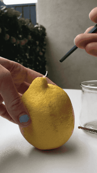 This Unique Lemon-Squeezing Hack Went Viral On TikTok, So I Tried It