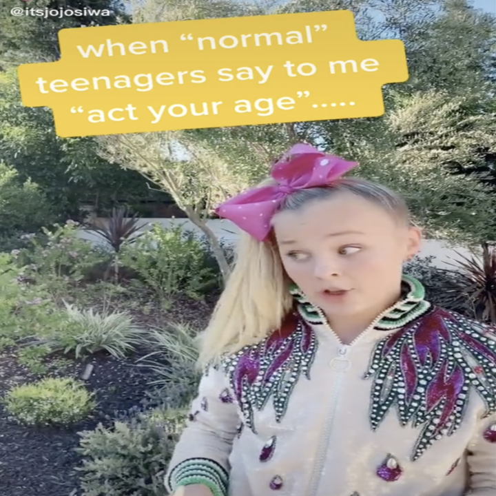 JoJo Siwa Removes Iconic Bow And Ponytail In New TikTok Video ...
