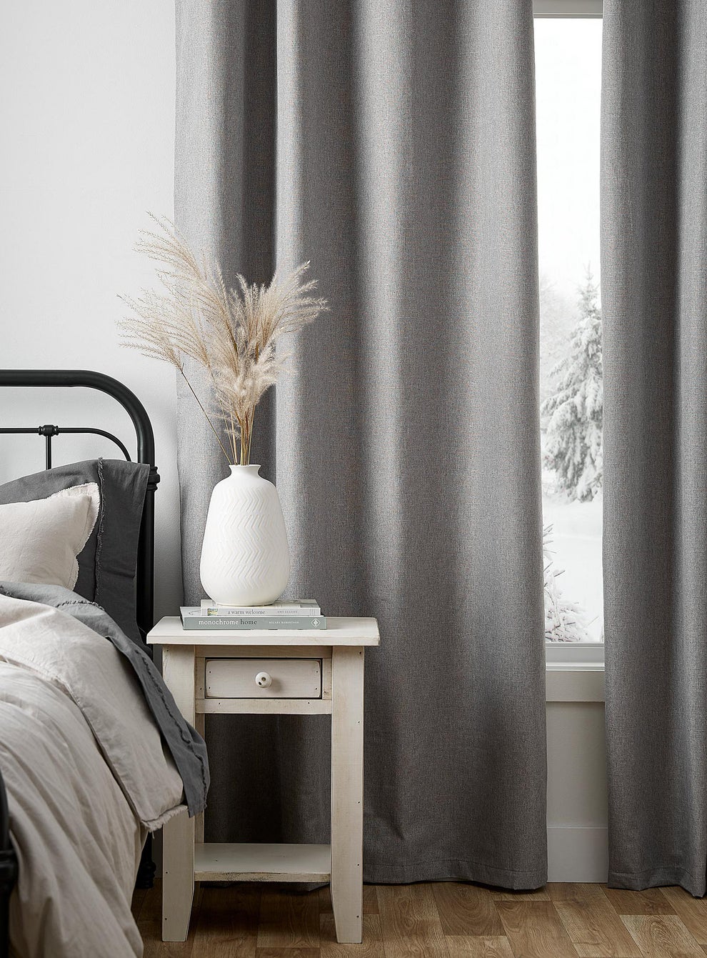 Cozy Home Decor Products For Your Bedroom