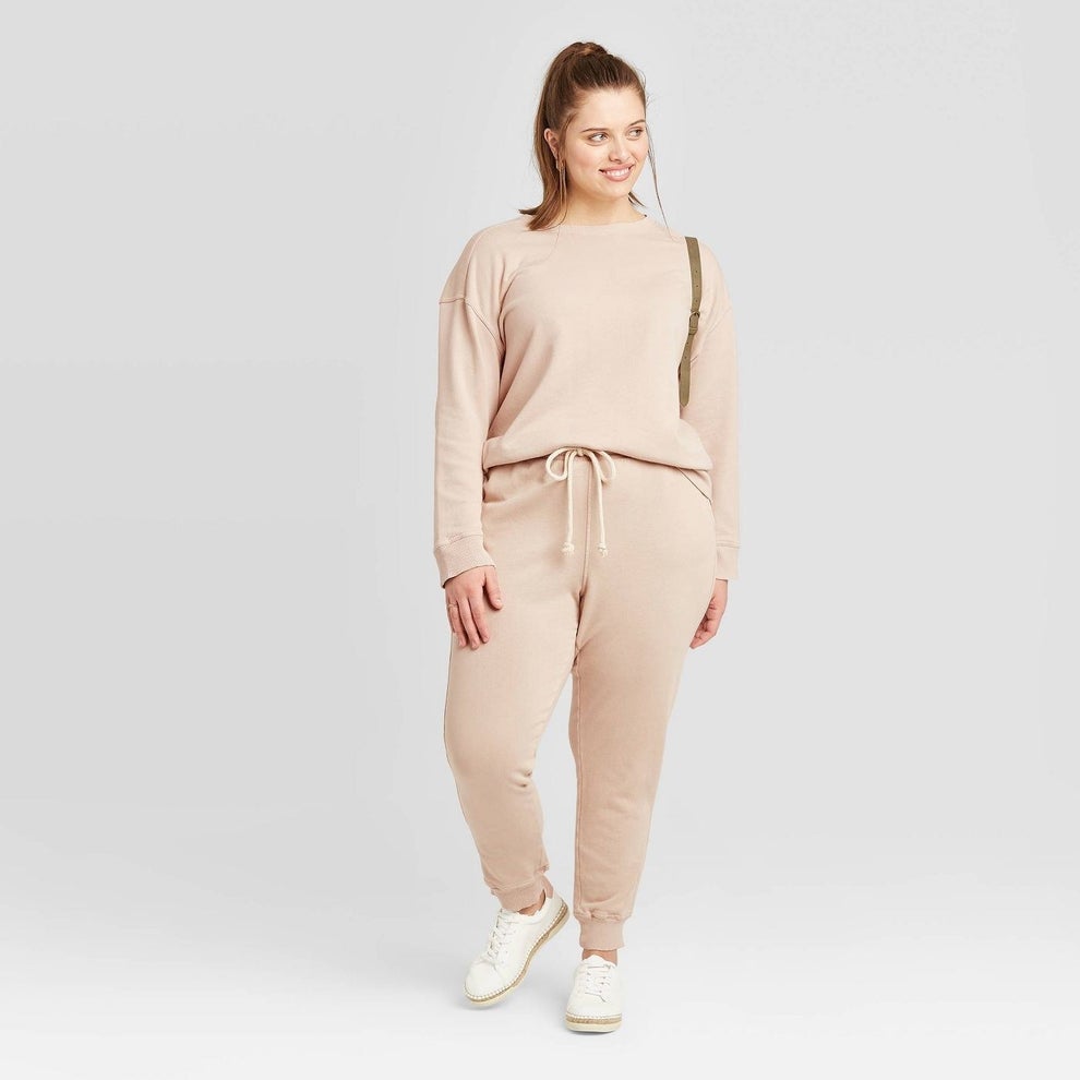 21 Sweat Sets That’ll Make You Feel Comfy And Chic At The Same Time