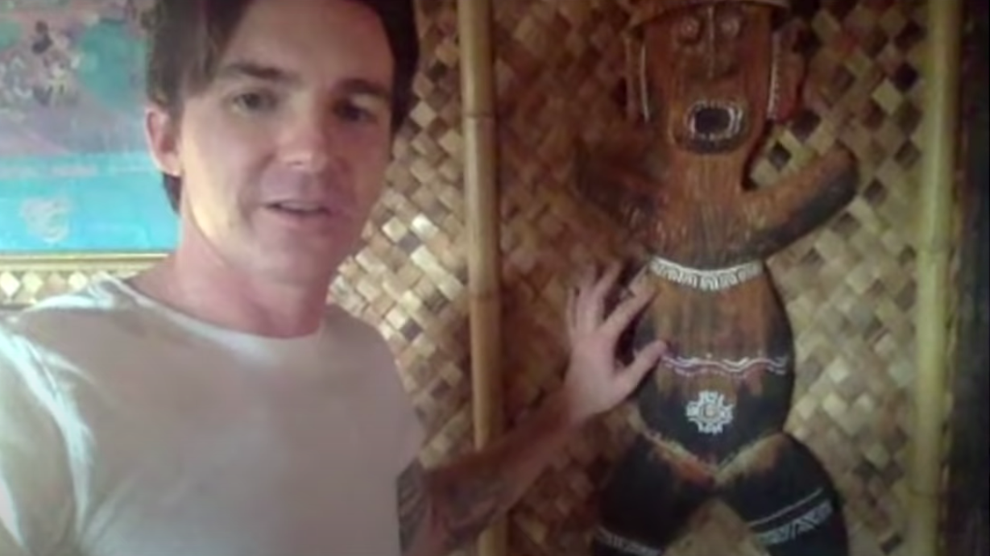 Drake Bell Gave A Tour Of His Disneyland-Themed House And OMG, It Is ...