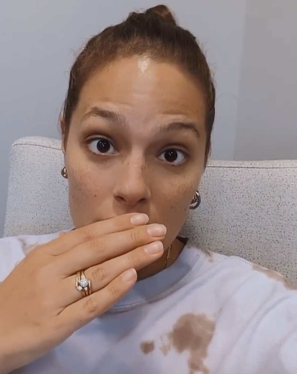 Ashley Graham Broke Her Tooth Eating An Oatmeal Cookie