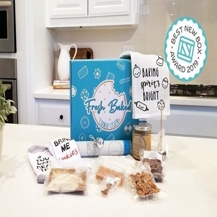 17 Subscription Boxes That’ll Give The Whole Family Something Fun To Do ...