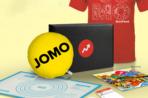 Meet The New BuzzFeed JOMO Box With Exclusive Merch!