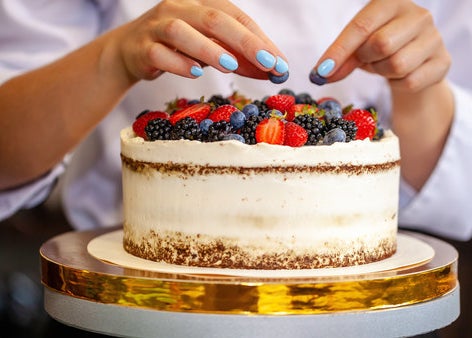 Bake A Cake And We'll Guess Your Eye And Hair Color