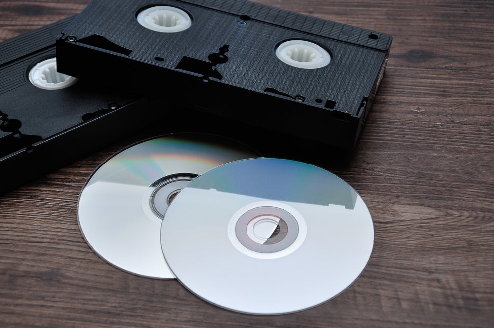 23 Things Only Millennial/Gen Z Cuspers Understand