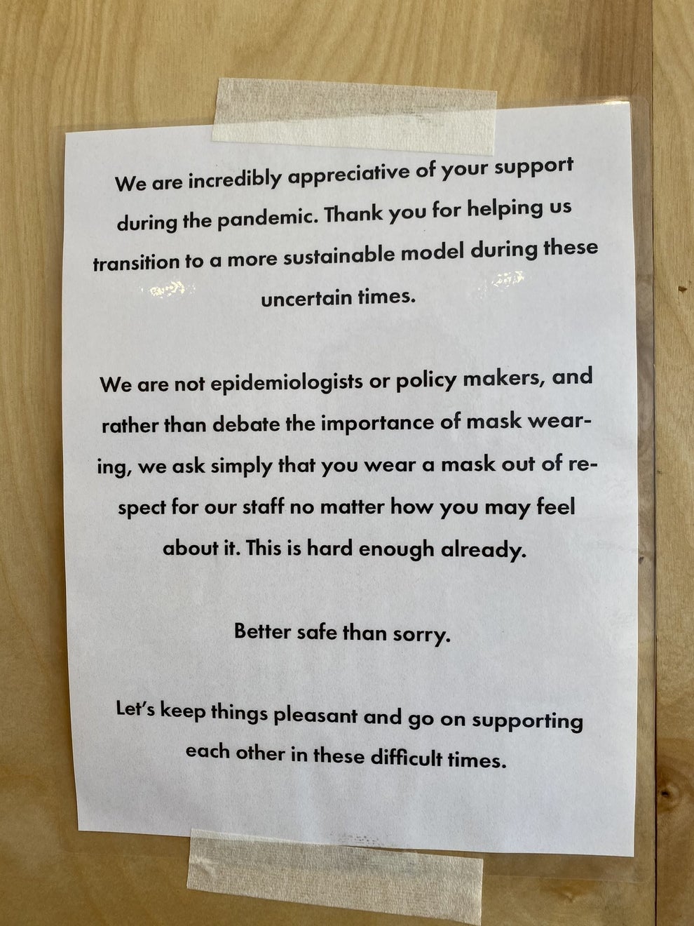 19 Funniest Face Mask Signs