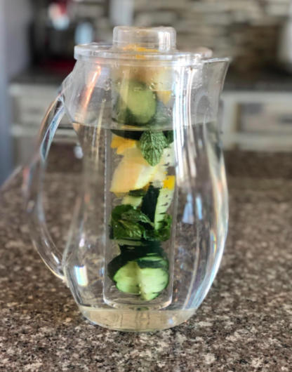 22 Things For Anyone Cooking In A Hot Kitchen