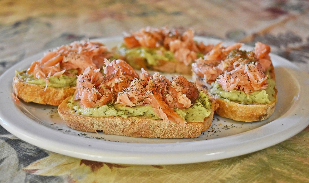 21 Avocado Toast Combinations, Ranked From "Downright Disgusting" To ...