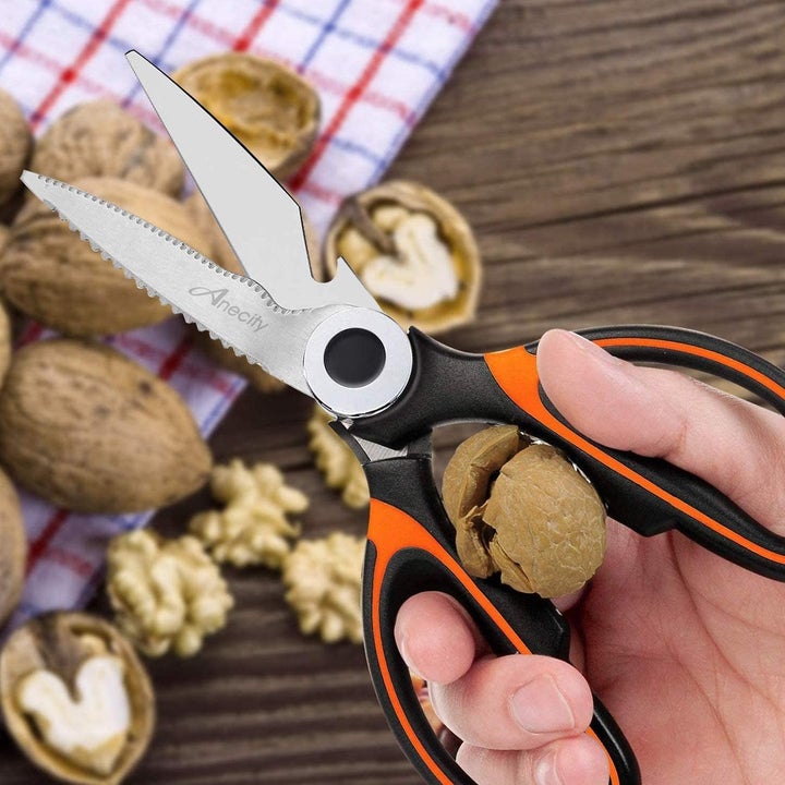 21 Multifunctional Products That I Think Deserve A Bit Of Attention