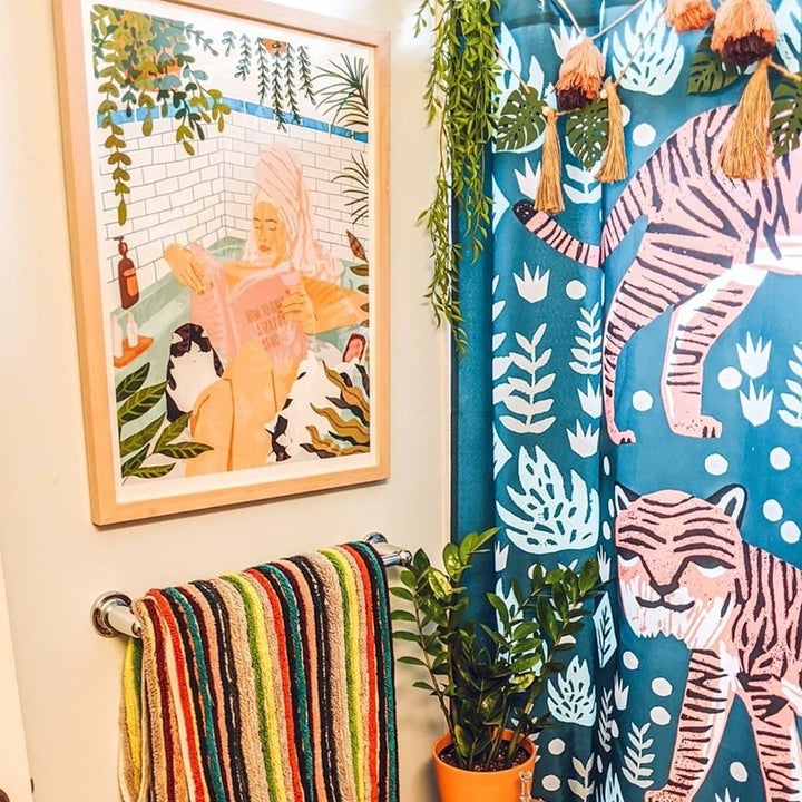 28 Fun Things To Help Cover Up Your Boring Walls