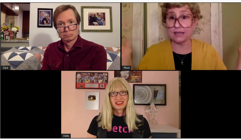 Kelly "Shoes" Is Back With New Song "Masks"