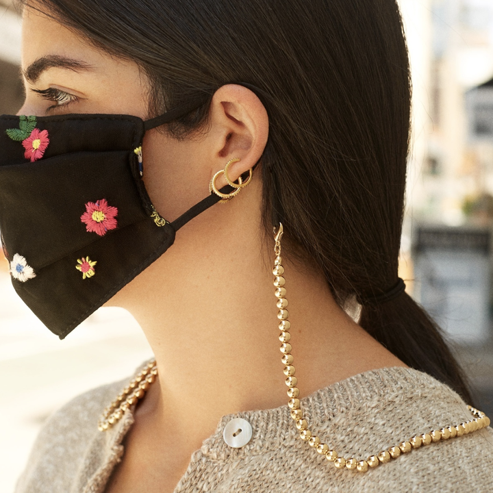 21 Face Mask Chains & Lanyards That Might Make You Go "Ooh, That's Cute"