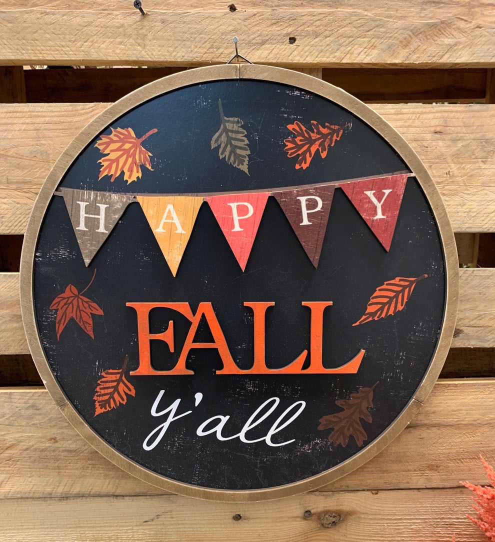 31 Things From Walmart That’ll Help Your Whole House Scream “Fall”