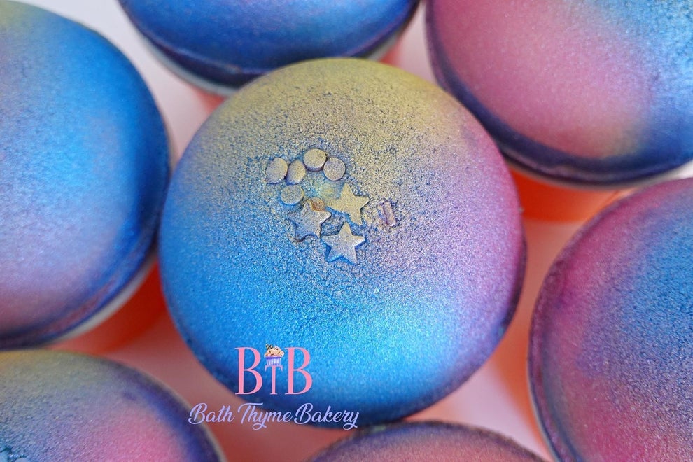 32 Things For Anyone Who Likes To Multitask While Watching Netflix