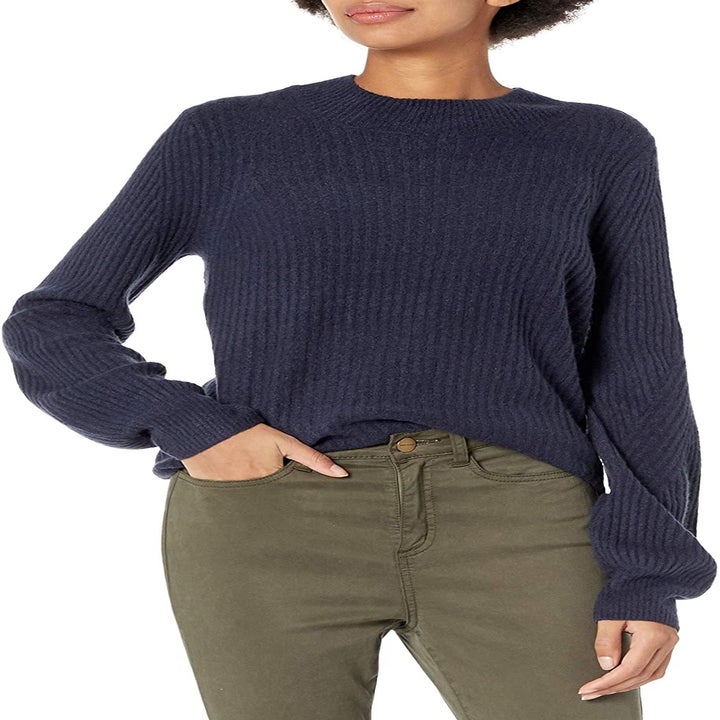 33 Amazon Cozy Winter Clothes You'll Want To Live In