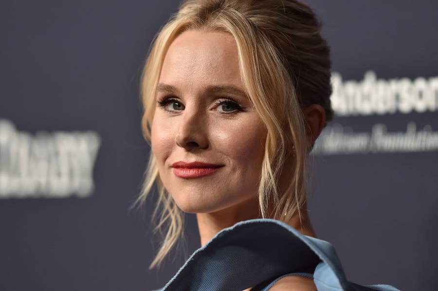 Bank Of America Commercial Actress Kristen Bell 60 Photos ...