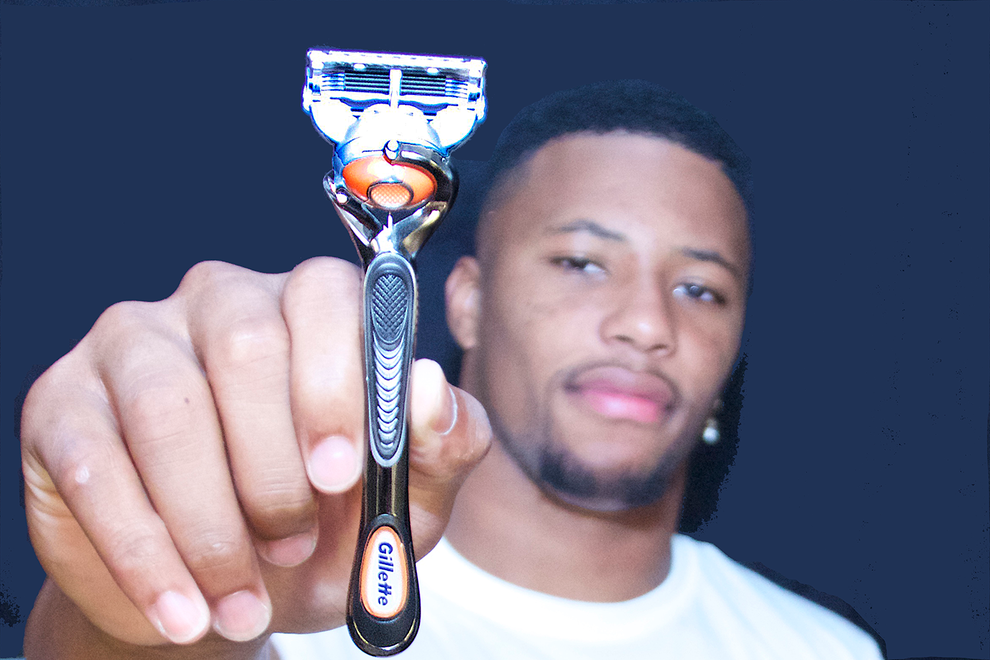 These NFL Razors Are A Touchdown Of A Gift For Any Guy Obsessed With ...