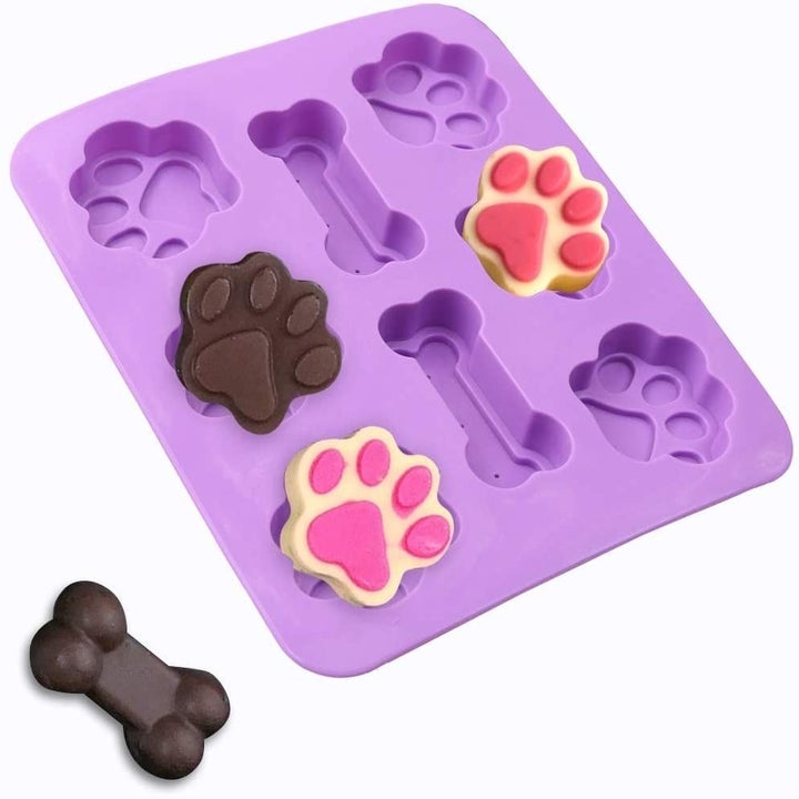 39 Cute And Useful Gifts For Dogs