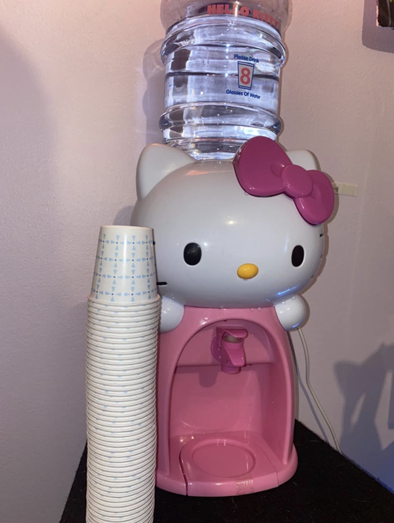 33 Cool Products That'll Make You Scream From How Neat They Are