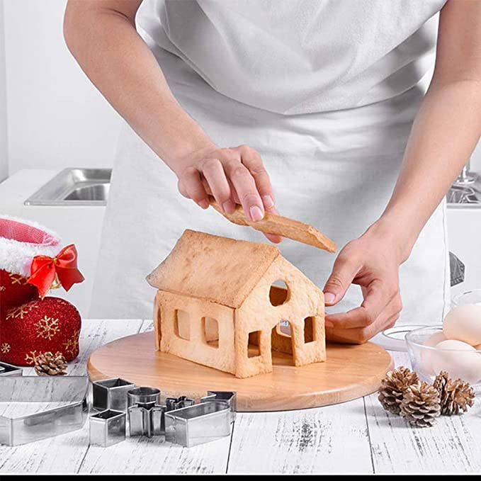 Products For People Who Can’t Wait For Christmas