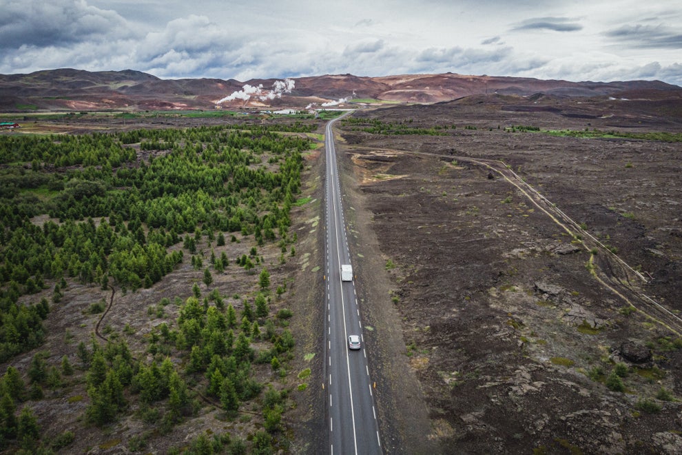 This Is What Iceland Looks Like After A Decade Of Green Technology ...