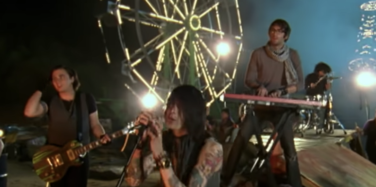 Neon Pop-Punk Songs From The 2000s And 2010s