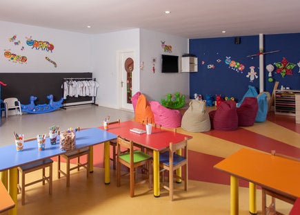 Pasa un día en el kínder y te diremos la edad de tu niño interior