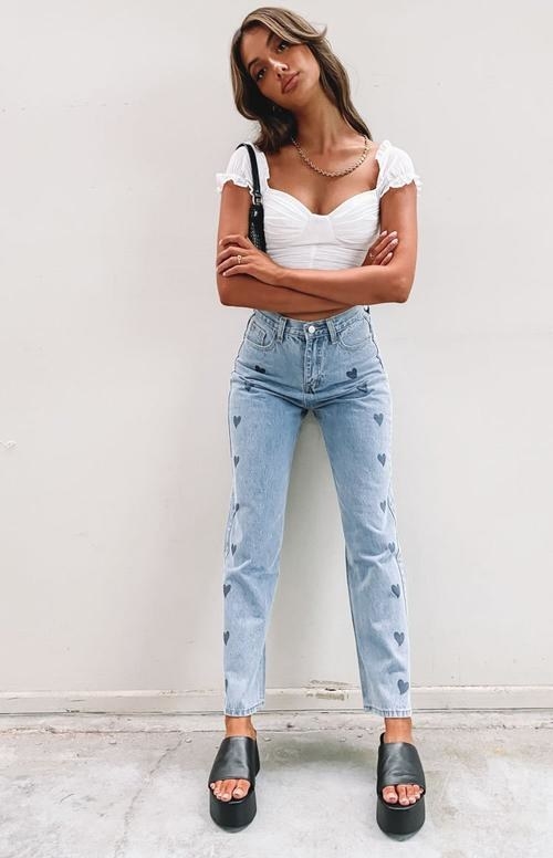 28 Pieces Of Cute Clothing You'll Want To Wear Right Now
