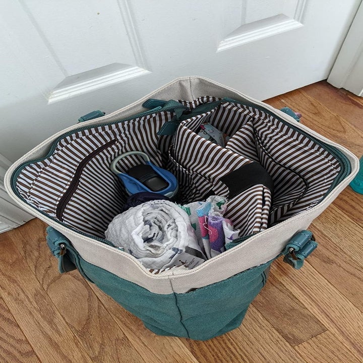 31 Useful And Organized Bags So You Don't Have To Be