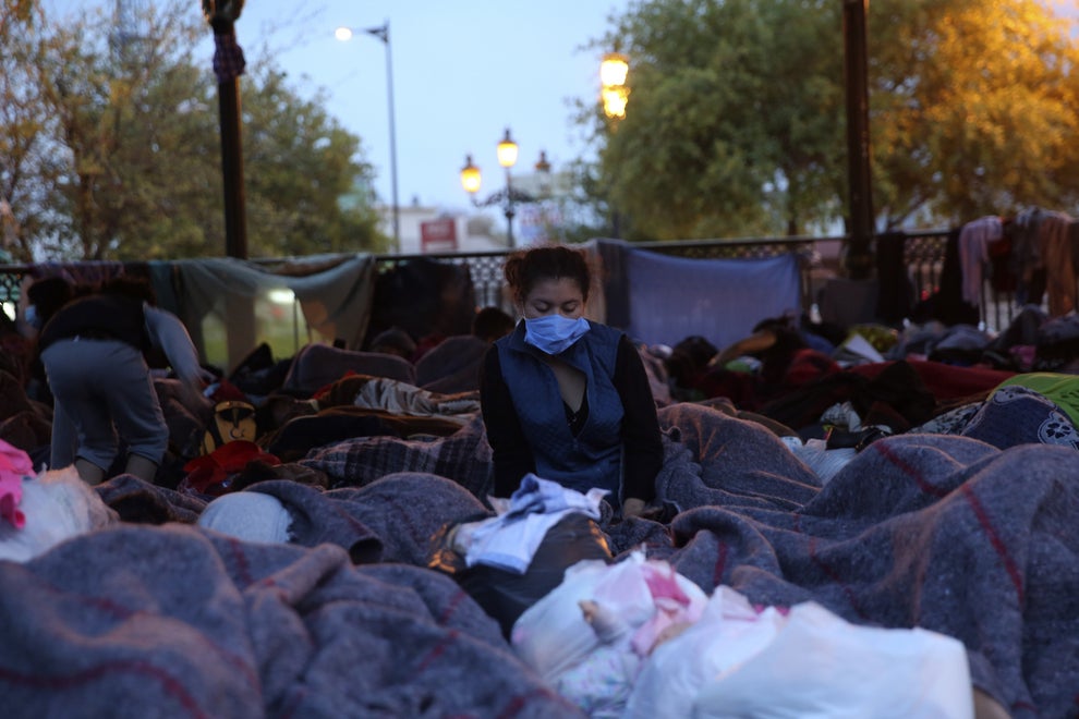 Photos Of Immigrants Arriving At The US–Mexico Border