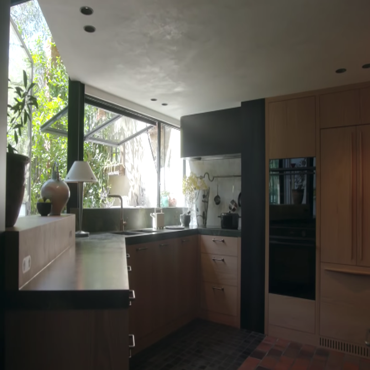 People Are Obsessed With Troye Sivan's Home After He Did A House Tour