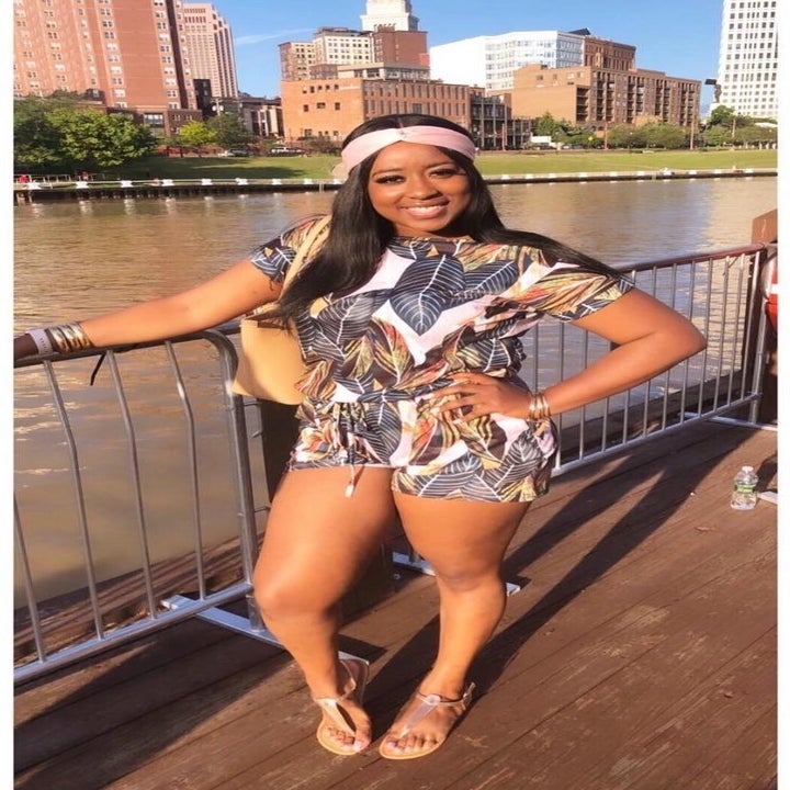 26 Stylish Things To Help You Show Off Your Legs