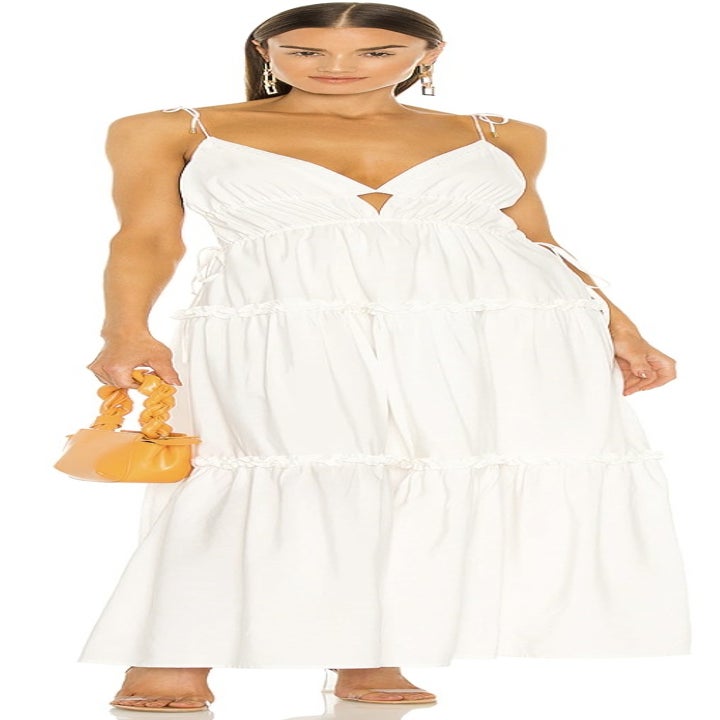27 Gorgeous Summer Dresses From Revolve