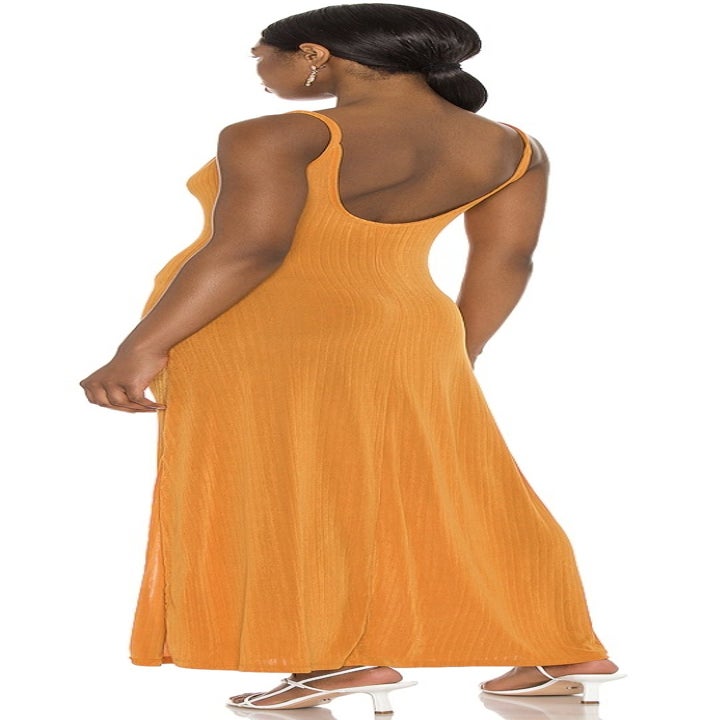 27 Gorgeous Summer Dresses From Revolve