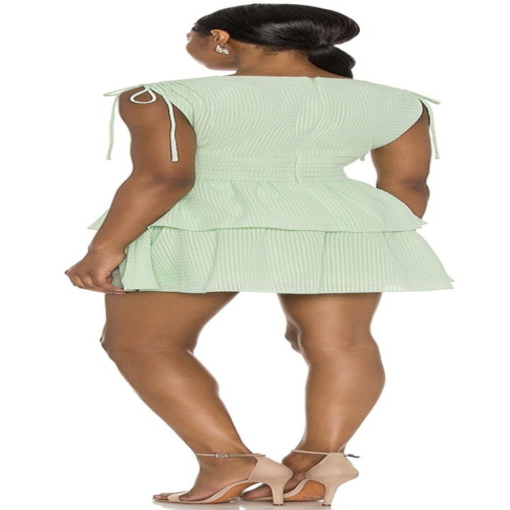 27 Gorgeous Summer Dresses From Revolve