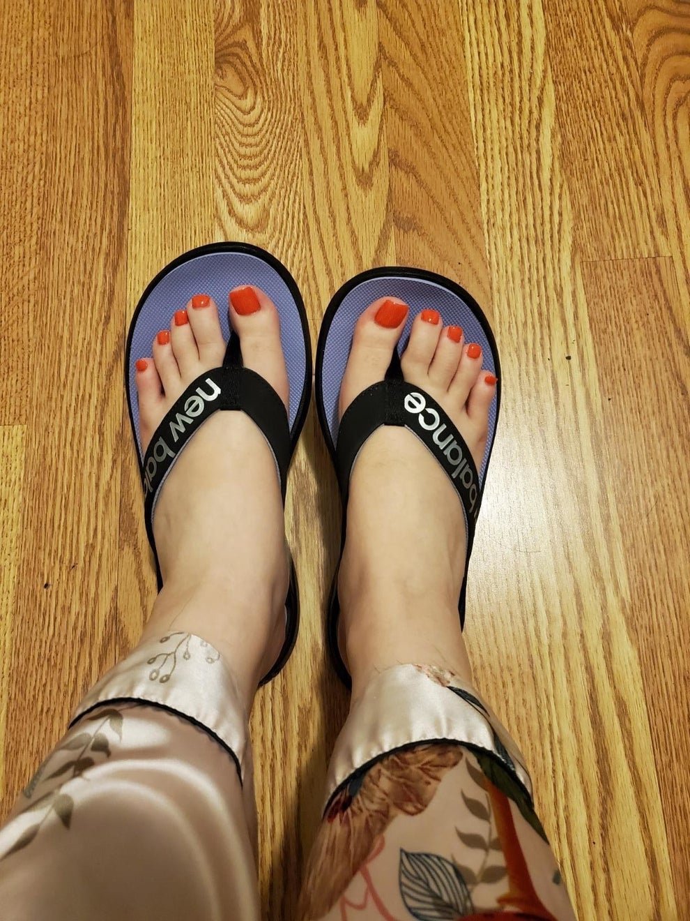 27 Pairs Of Flip-Flops That Won't Fall Apart