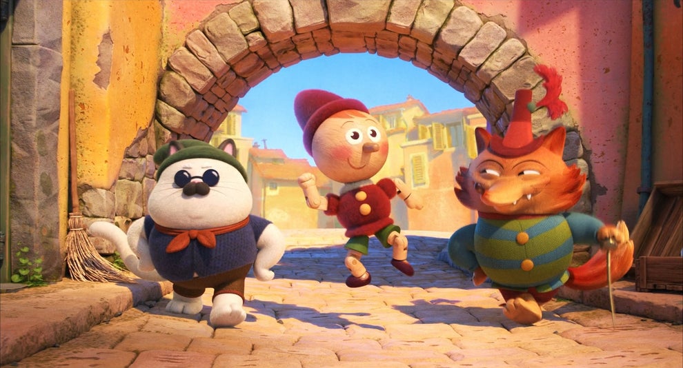 Easter Eggs And Details From Pixar's "Luca"