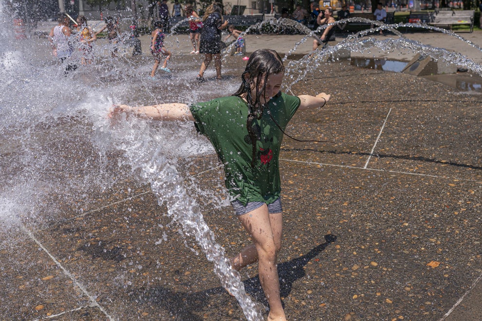 Photos Show How People Are Handling Pacific Northwest Heat Wave