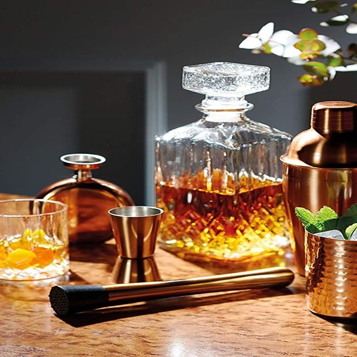 24 Essential Items For Summer Drinks Parties