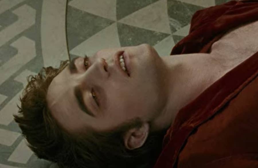 does edward cullen sleep